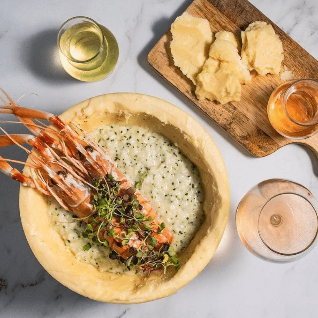 Lamia's Fish Market: dive into this unusual restaurant - Galerie Joseph