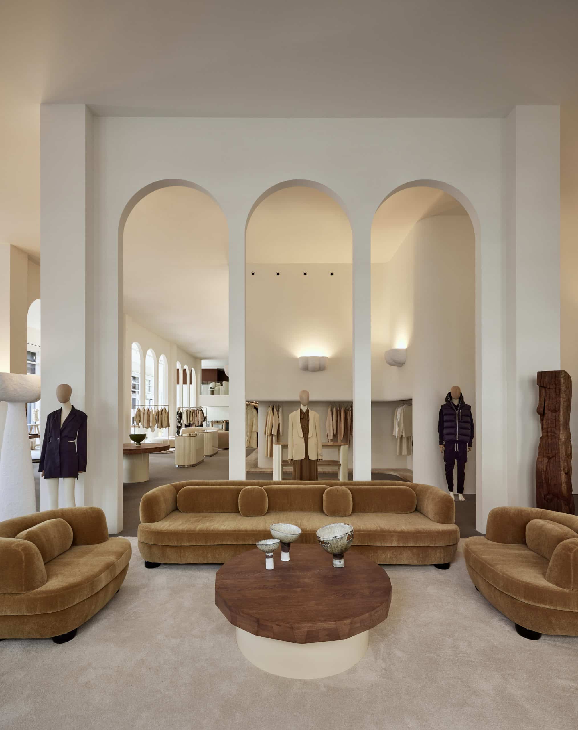 THE SQUARE PAR PIERRE AUGUSTIN ROSE - ACUMEN 31