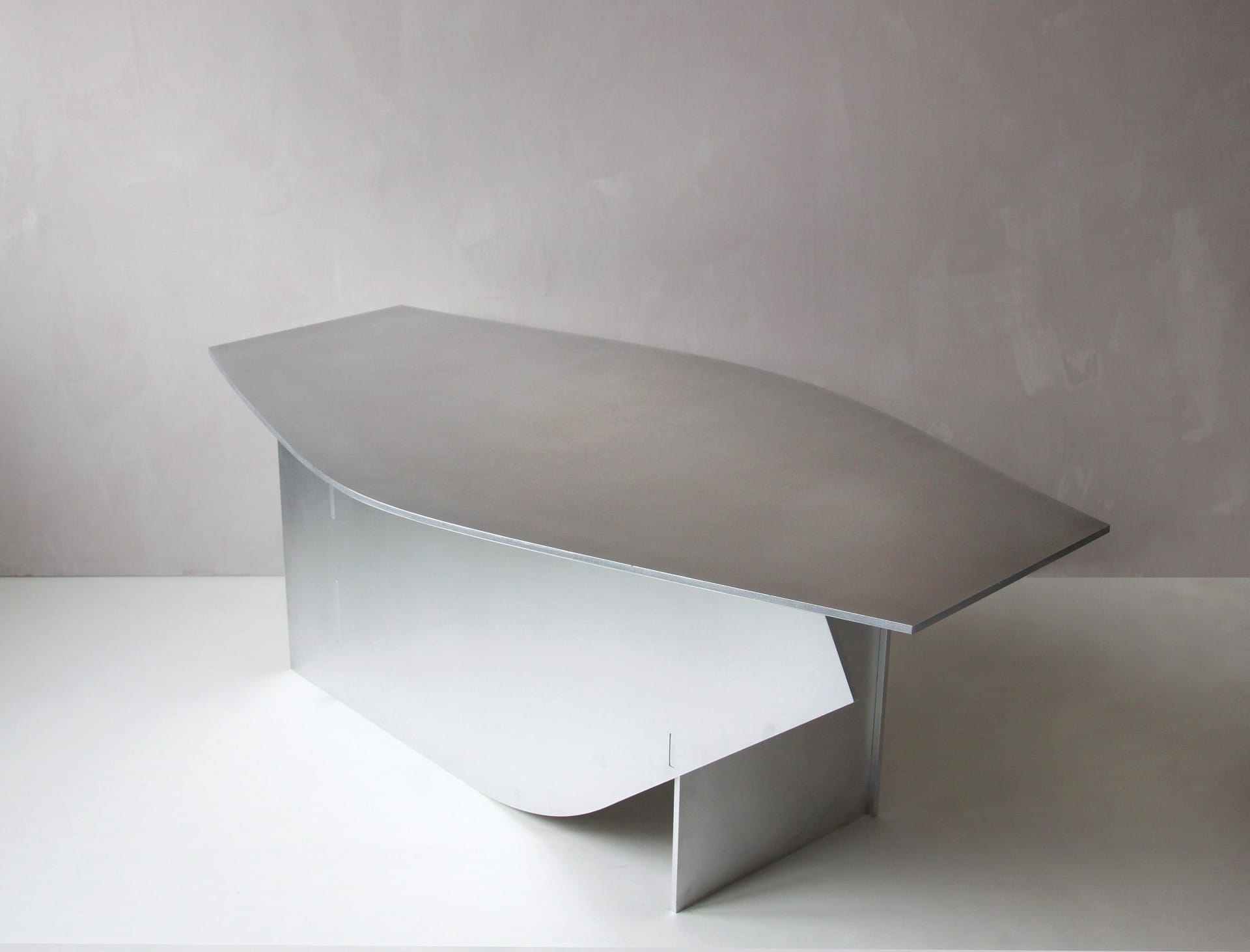 OBJECTS WITH NARRATIVES DÉVOILE SON NOUVEAU